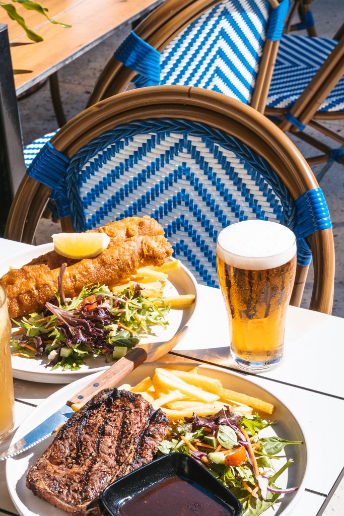 Dine Inside or Out at Fig Restaurant | Waterloo Restaurant