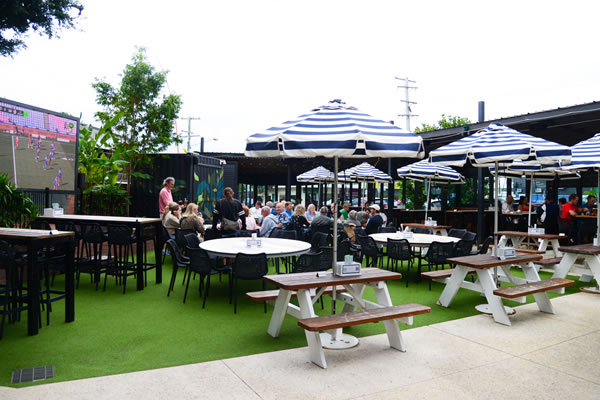 Waterloo Bay Hotel - Pub & Accommodation In Brisbane